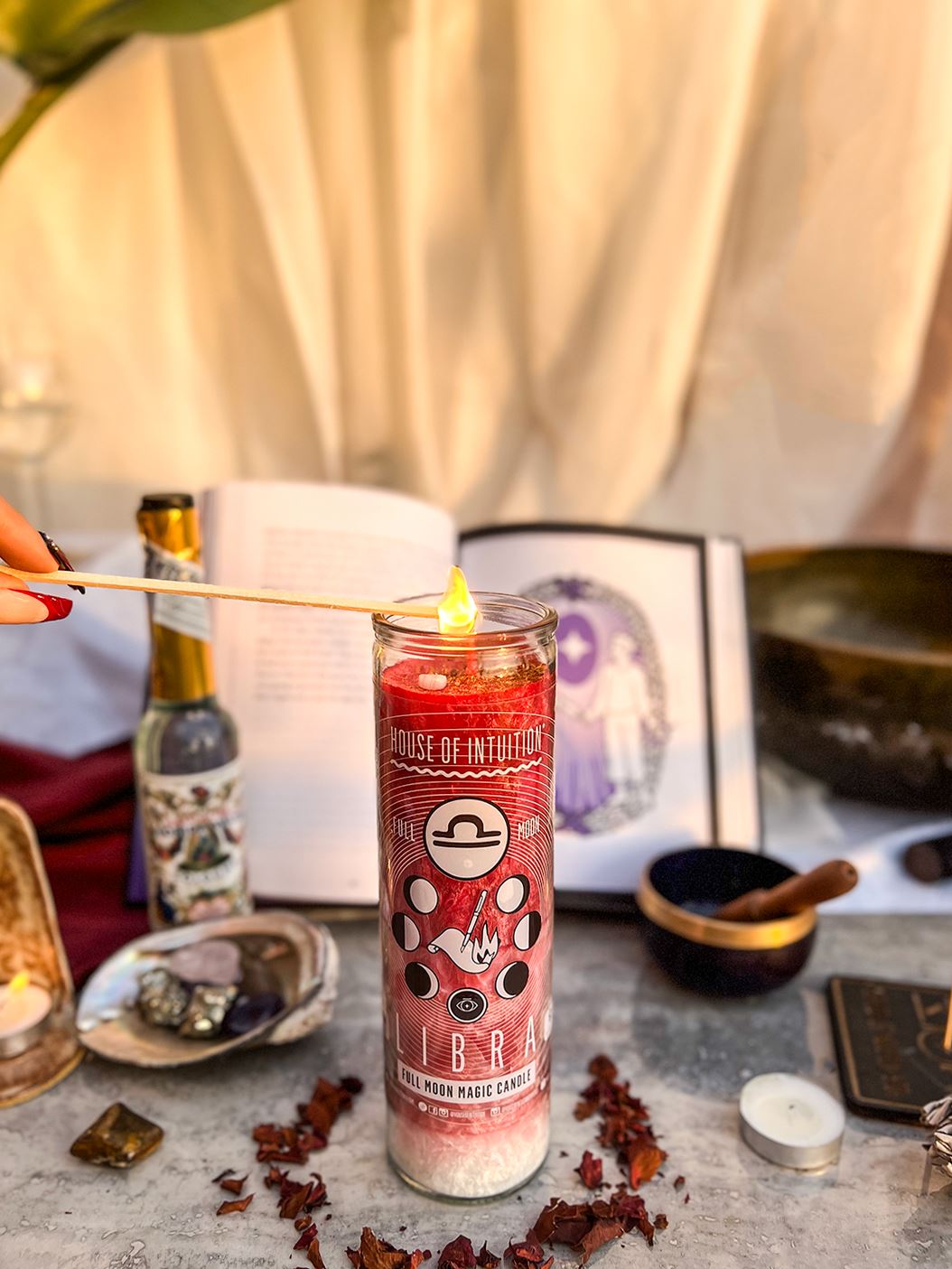 April 10: Full Moon in Libra: A Balance Altar for Releasing & Realigni ...